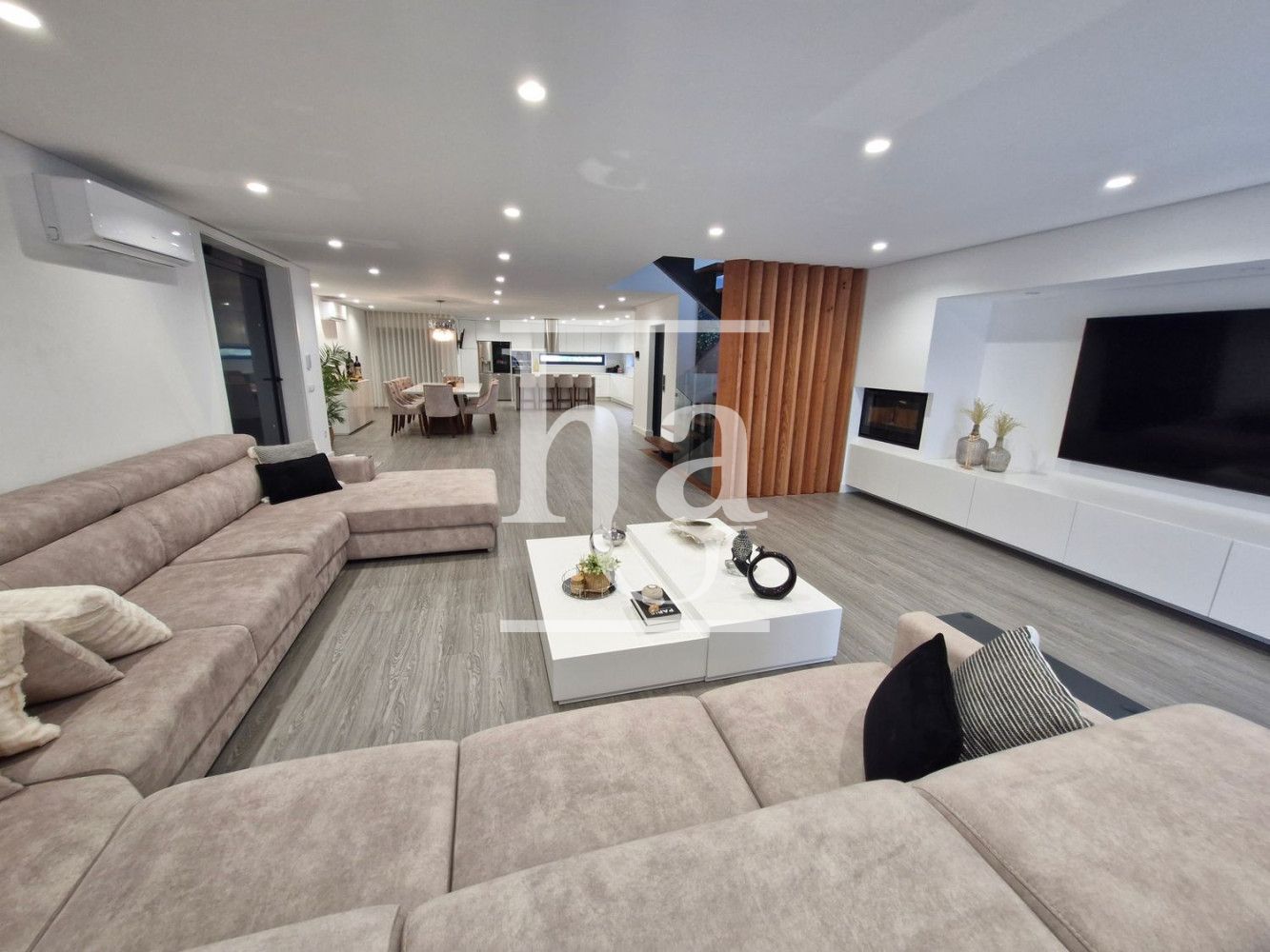 Villa in Rio Tinto - Gondomar, Porto - 5 beds villa for sale - Properstar