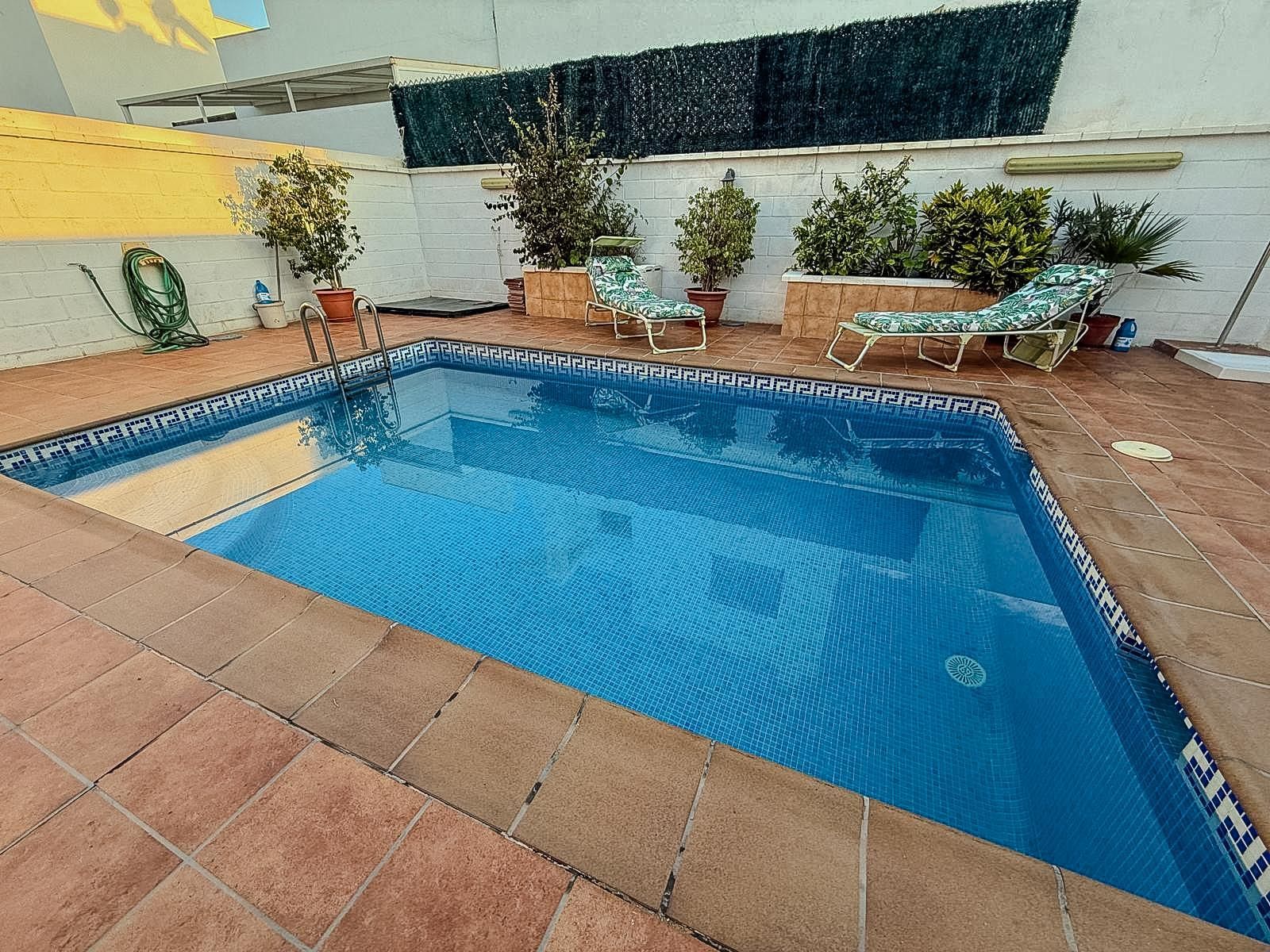 29130 Alhaurín de la Torre - 2 beds chalet for sale - Properstar