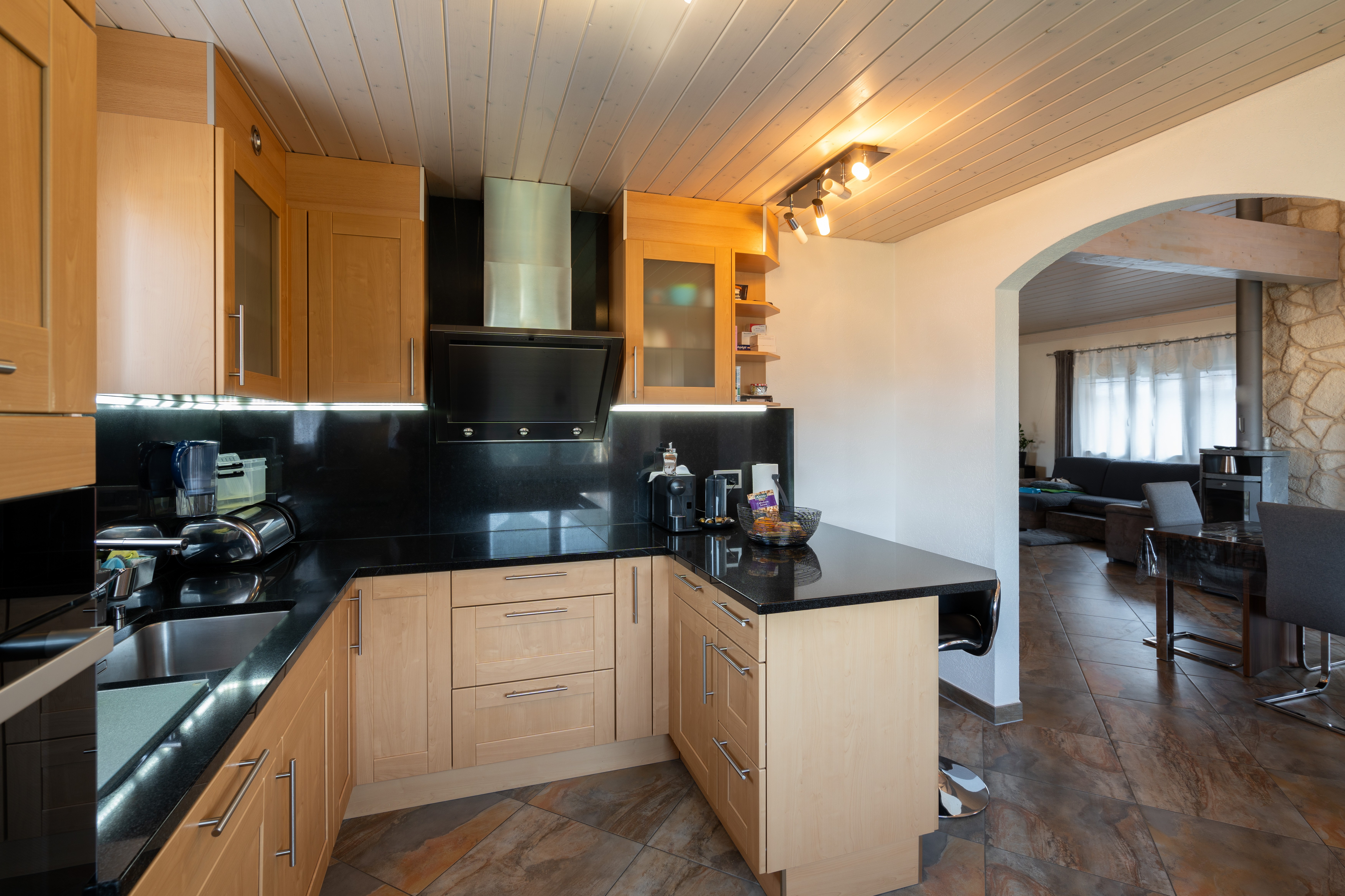 JEDNOKATNA VILA - Route de Russy 23, 1563 Dompierre FR - Vila for sale ...