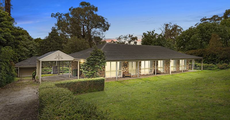 2 3+ bedrooms Houses for Sale in Red Hill South | Properstar