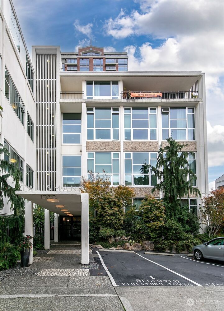 First Hill Area Condominium - 1000 Union Street 205, 98101 Seattle - 1 ...