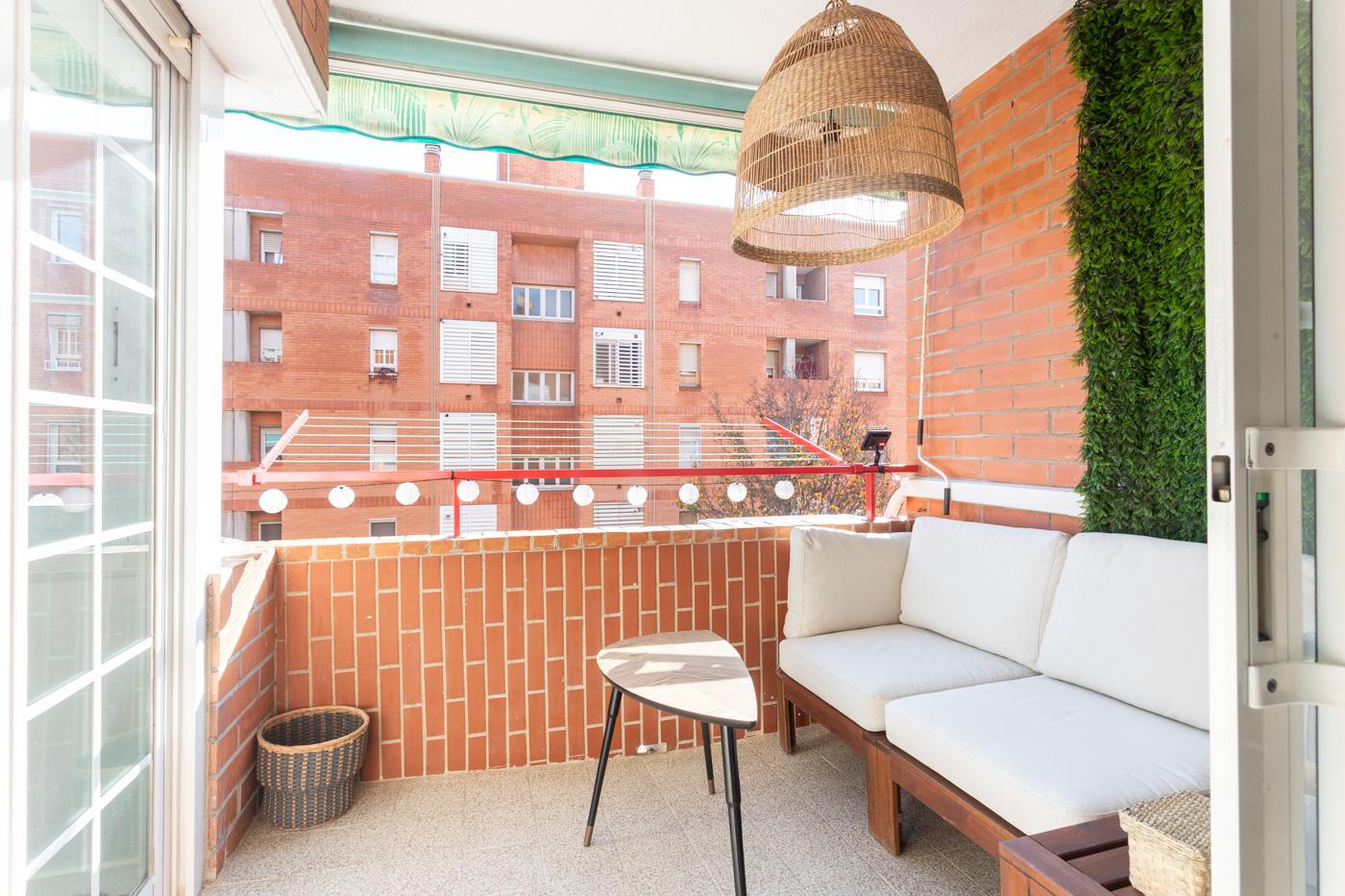 Carrer de la Mare de Déu del Carme, 08001 Barcelona - 2 bedden ...