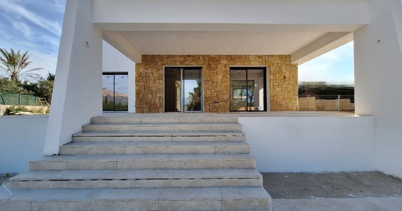 03730 Jávea/Xàbia - 5 beds villa for sale - Properstar