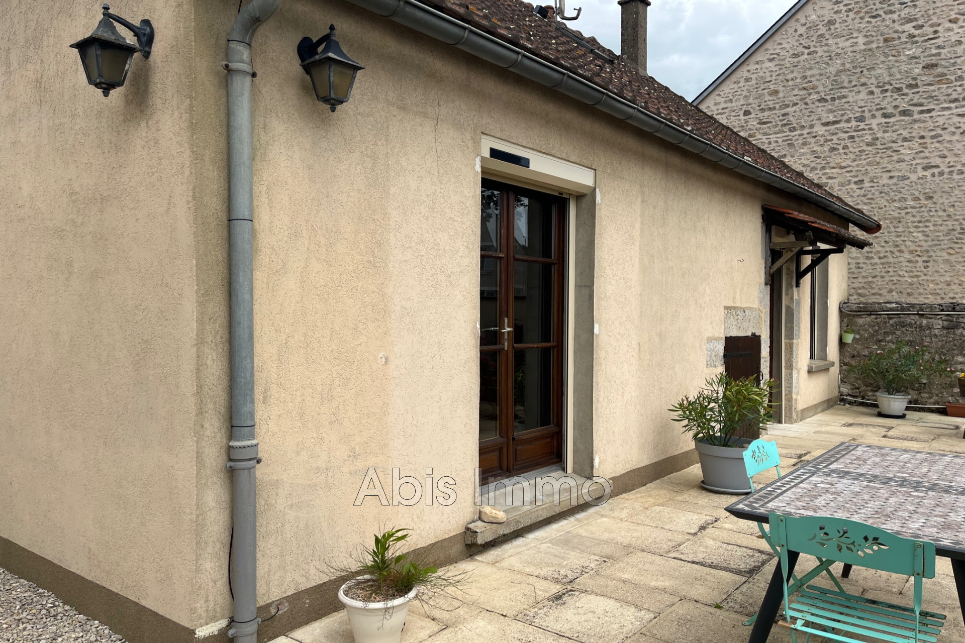 28150 Voves - 3 beds house for sale - Properstar