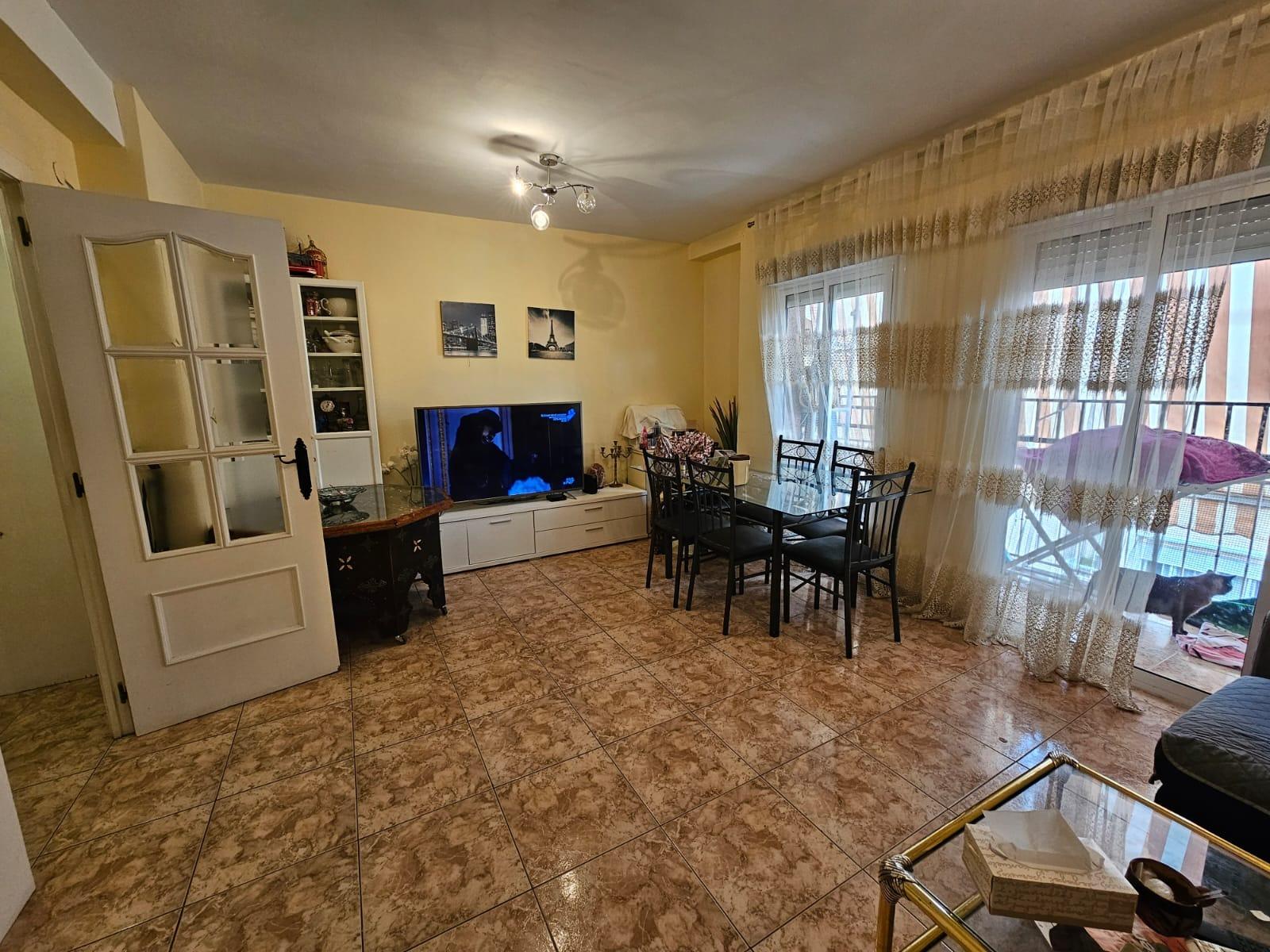 Spacious and Modern Renovated Apartment in Elche ( 3rd Without elevator ...