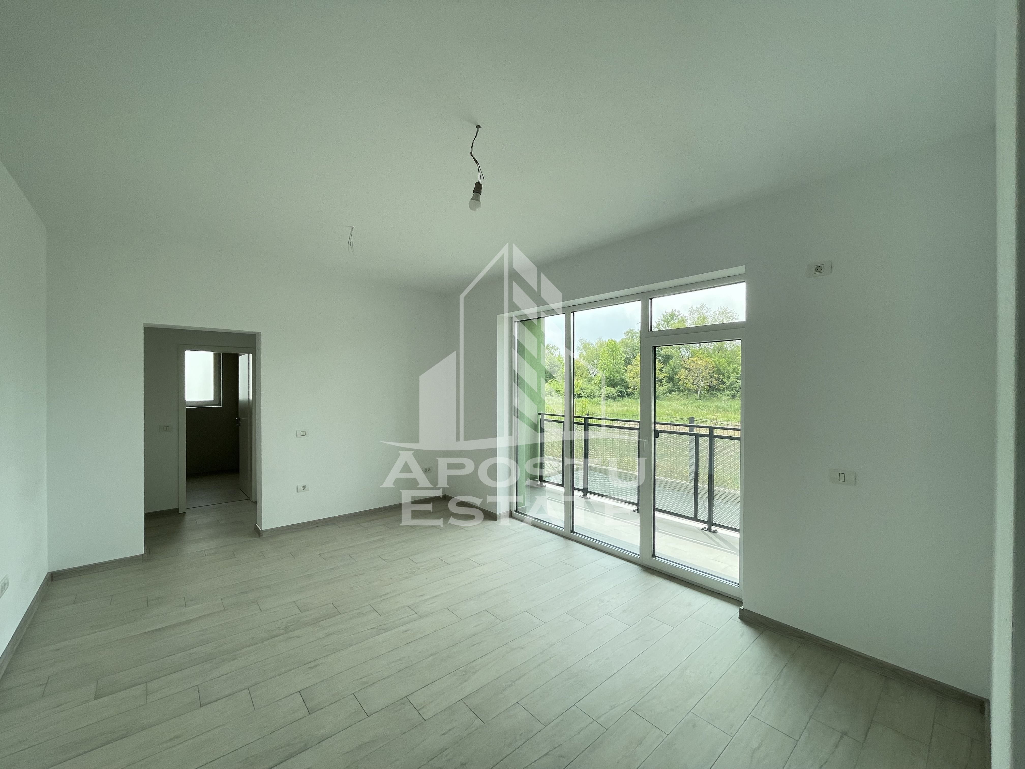 Local comercial, 51 m², Planets Zone - Giroc - Edificio comercial en venta - Properstar ES