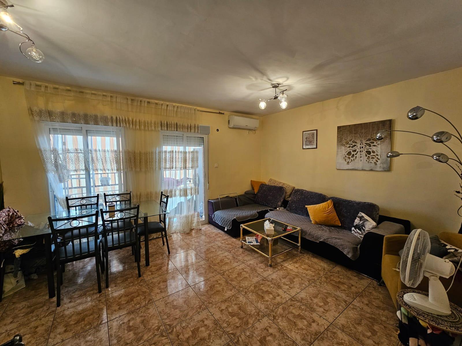 Spacious and Modern Renovated Apartment in Elche ( 3rd Without elevator ...