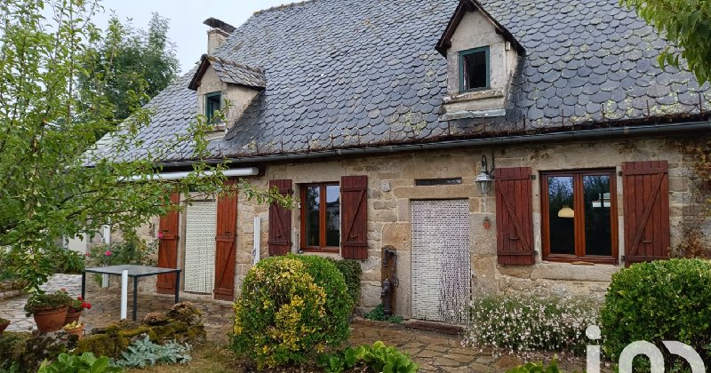 17 Apartamentos e casas para venda - Saint-Julien-aux-Bois | Properstar PT