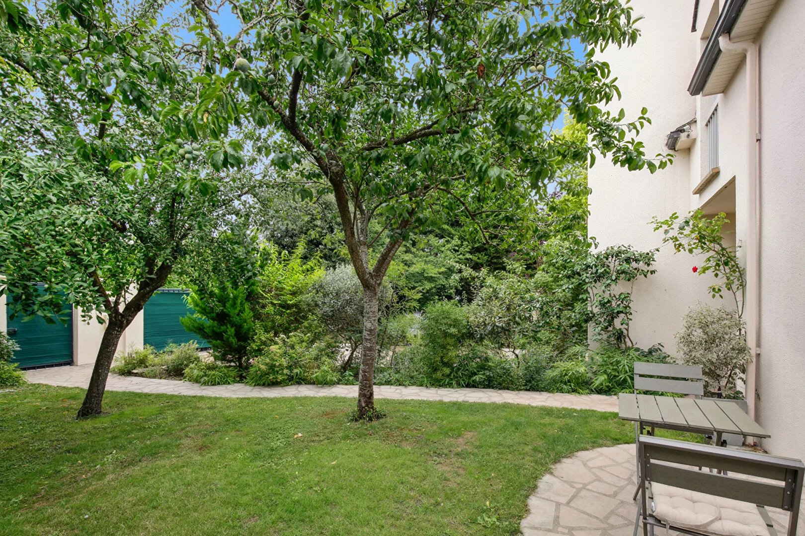 House Chatou 7 rooms 225 m2 on a plot of 810 m² - 78400 Chatou - 5 beds ...