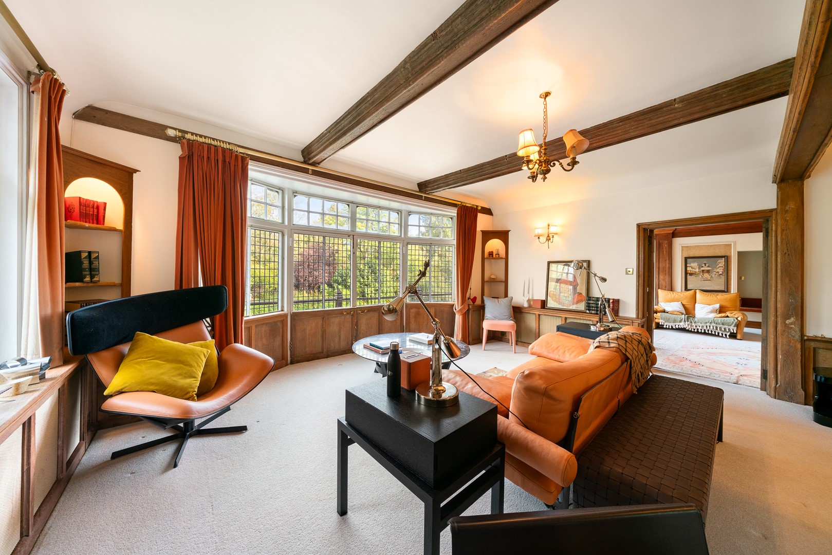 A storybook riverside retreat on a private Thames island - The Islands ...