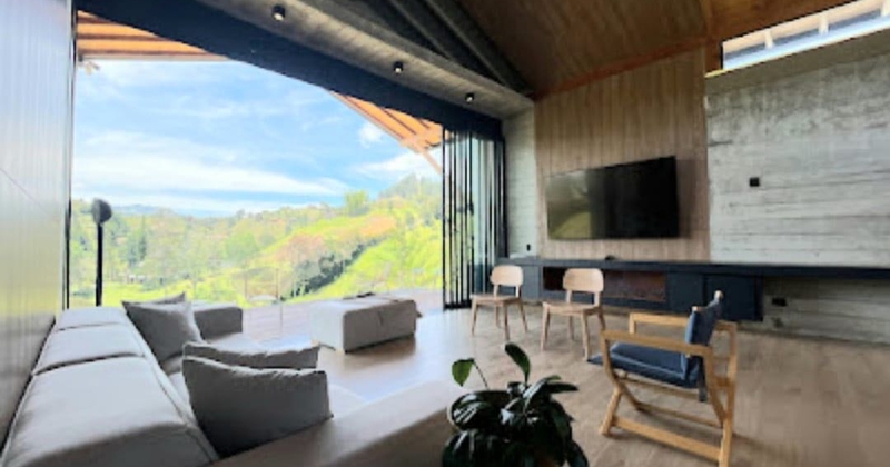 1 Haus mit Bergeblick zum Verkauf in Guatapé | Properstar DE