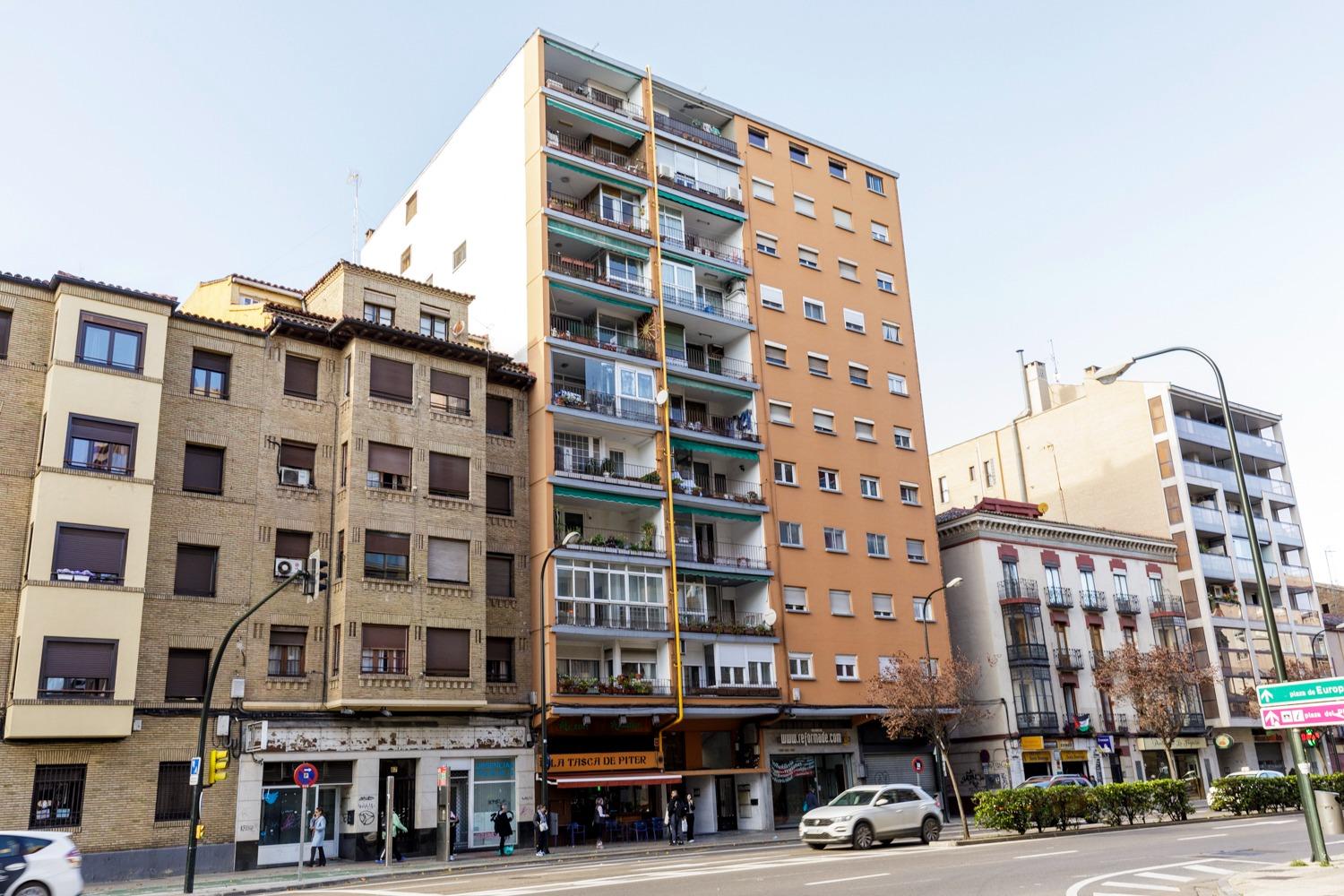 BEAUTIFUL APARTMENT IN PASEO MARIA AGUSTIN - 50004 Zaragoza - 3 beds ...