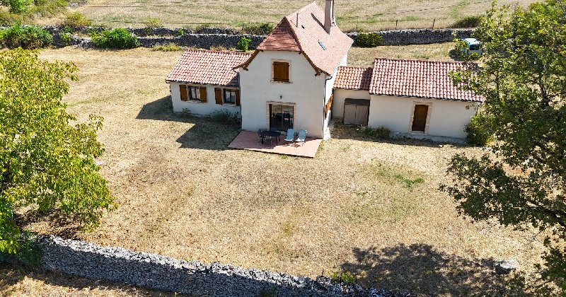 House 160m2 - land 3365m2 - Causse - 46160 SAINT SULPICE - 4 beds house ...