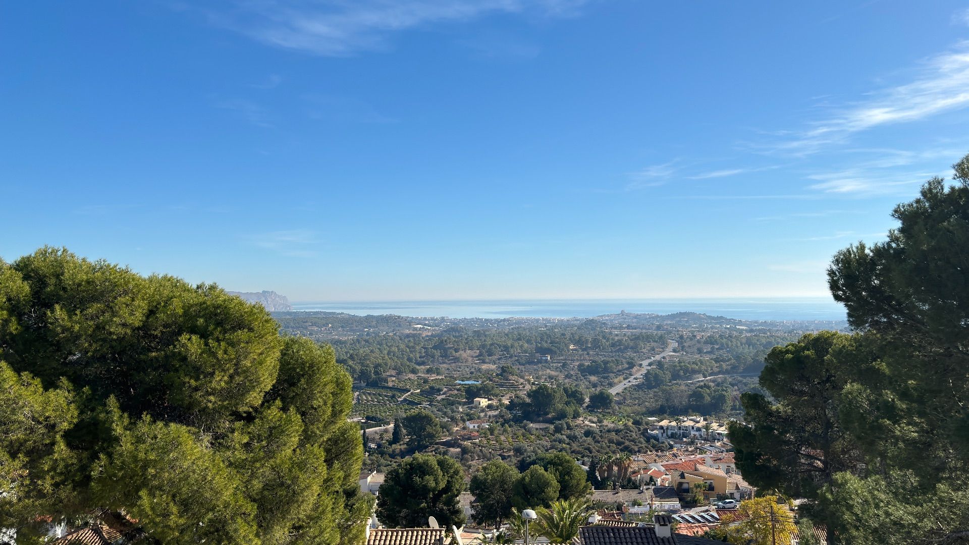 03530 La Nucía - 5 beds chalet for sale - Properstar