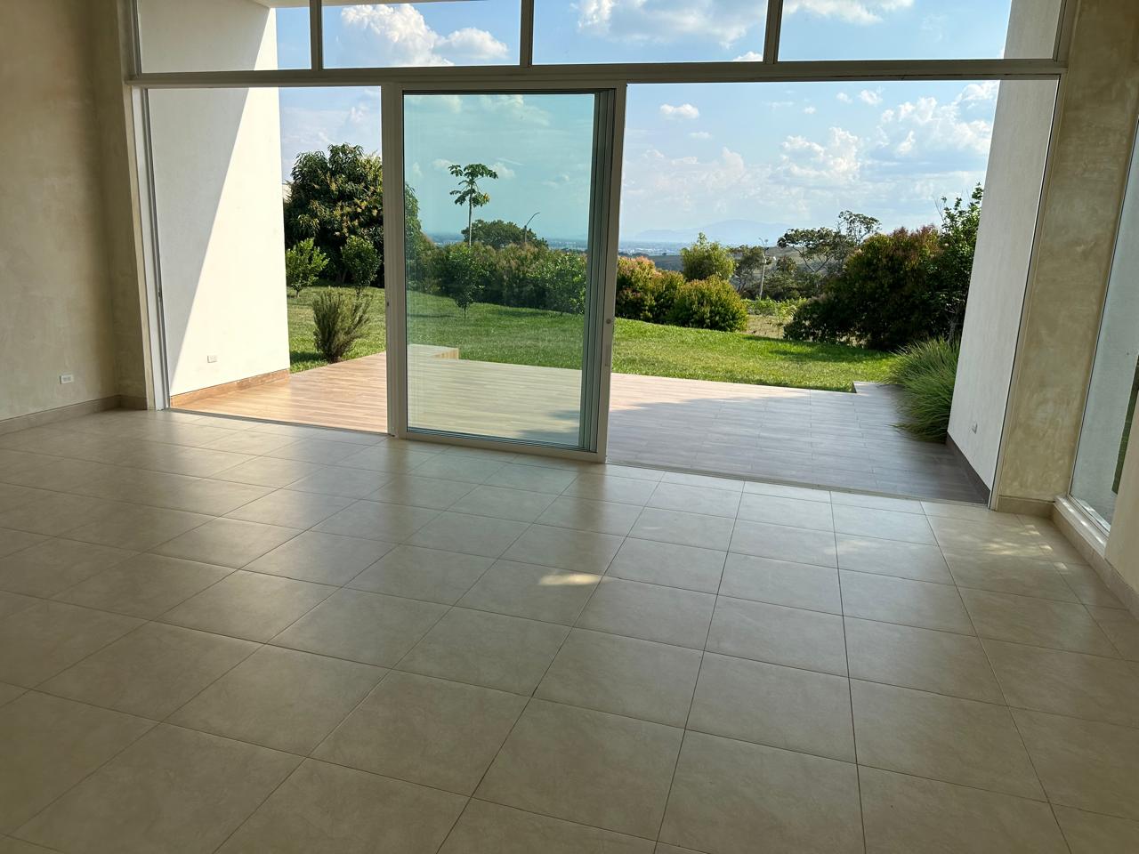 Rent or sell country house la Viga Pance - Cl. 5 #148-206, Casablanca ...