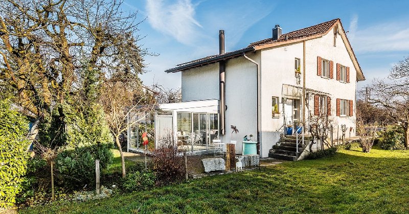 6-room detached house with conservatory for sale in Lengwil ...