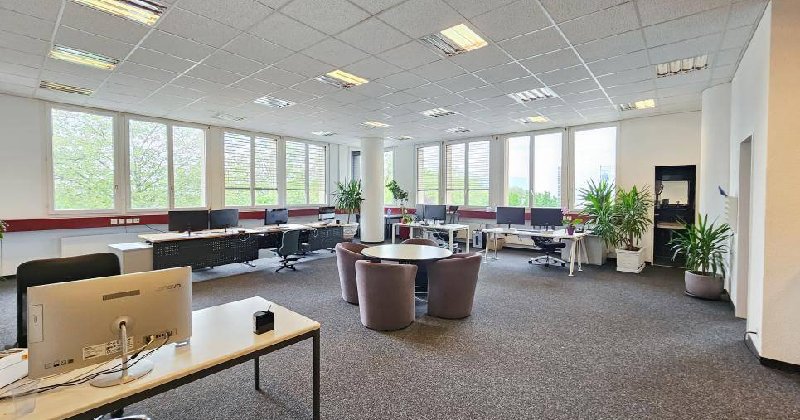 4 Nouvelles annonces de bâtiments à vendre - Maupas - Valency | Properstar