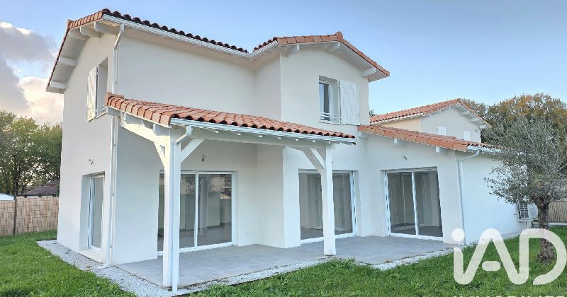 250 4+ Schlafzimmer Häuser zum Verkauf in Saint-Palais-sur-Mer | Properstar