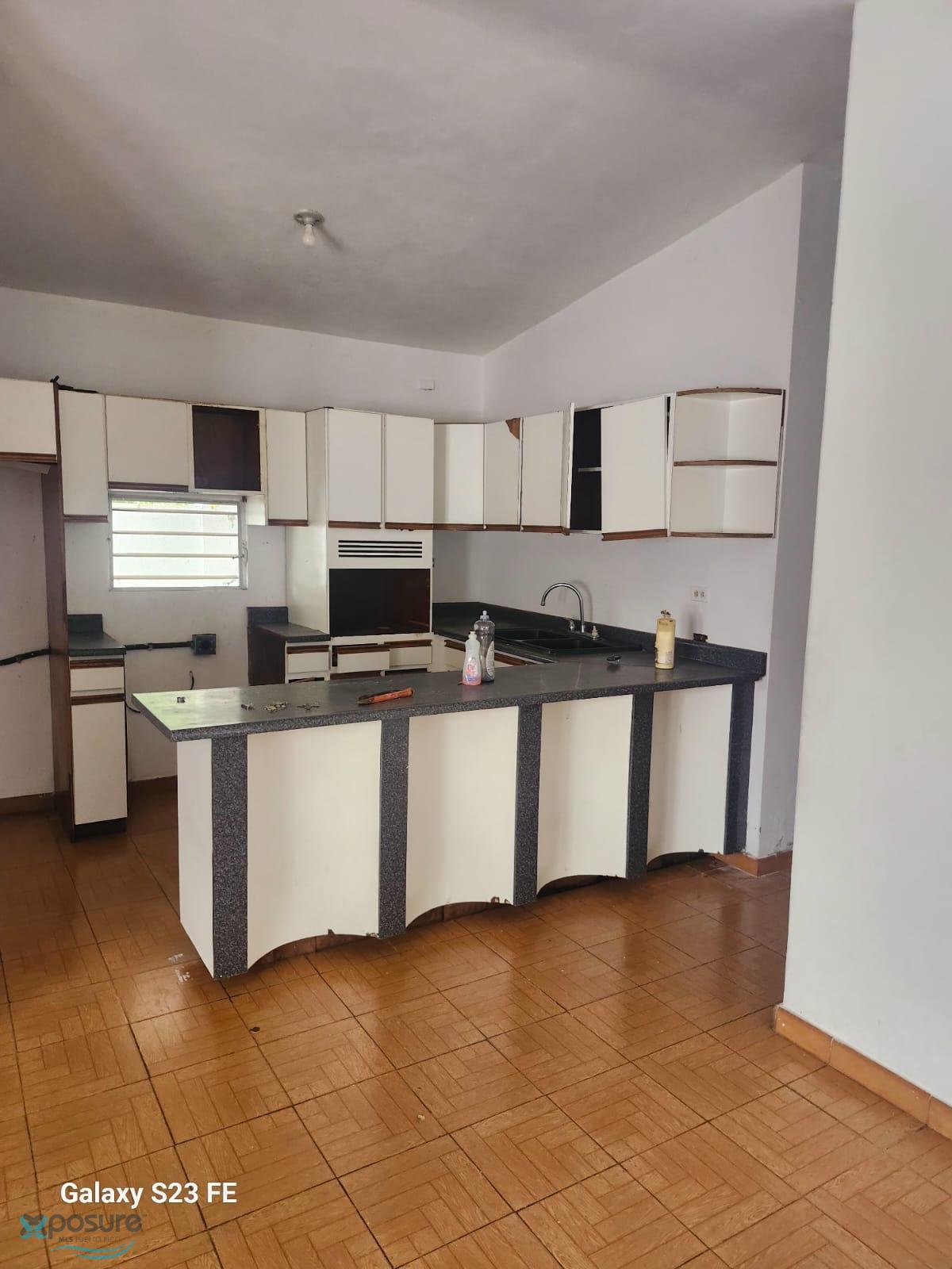 00926 San Juan - 6 beds house for sale - Properstar