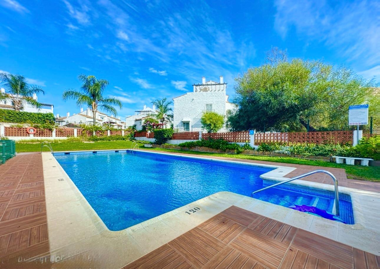 **Charming Modern Studio in El Paraíso – Style, Light and Nature** - 1 ...