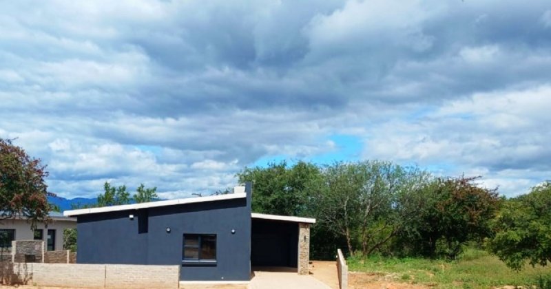 Leopard’s Lane: Sustainable Living in Hoedspruit - 1380 Hoedspruit - 2 ...