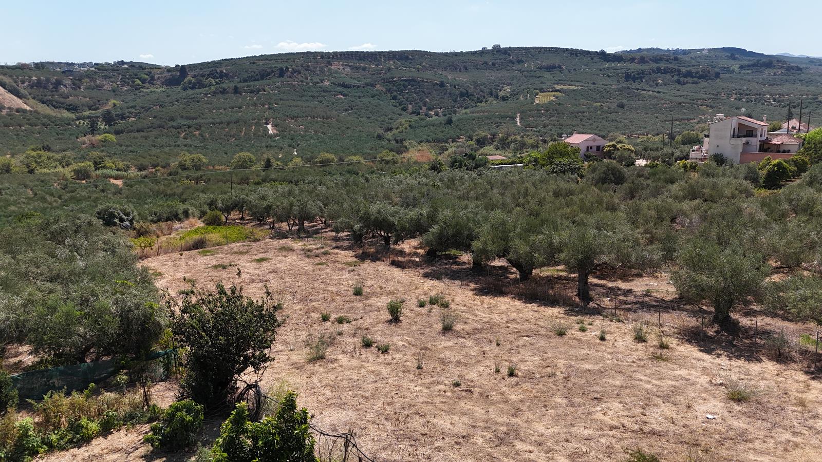 Perceel binnen de stadsgrenzen in Drakona - Kolymbari, 730 06 Chania ...