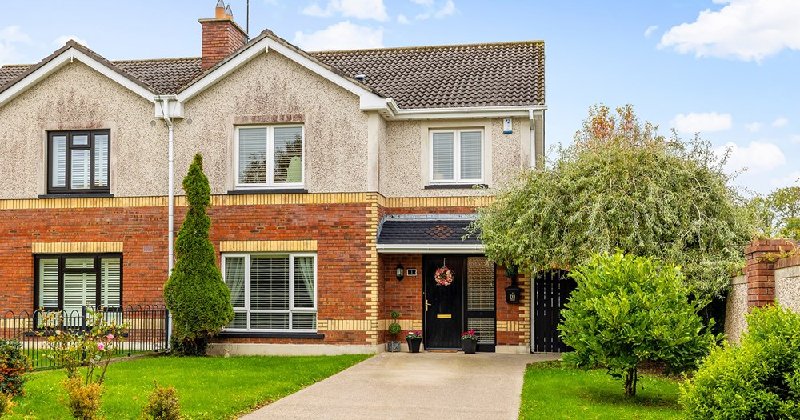 1 Casa com 4+ quartos para venda - County Meath | Properstar PT