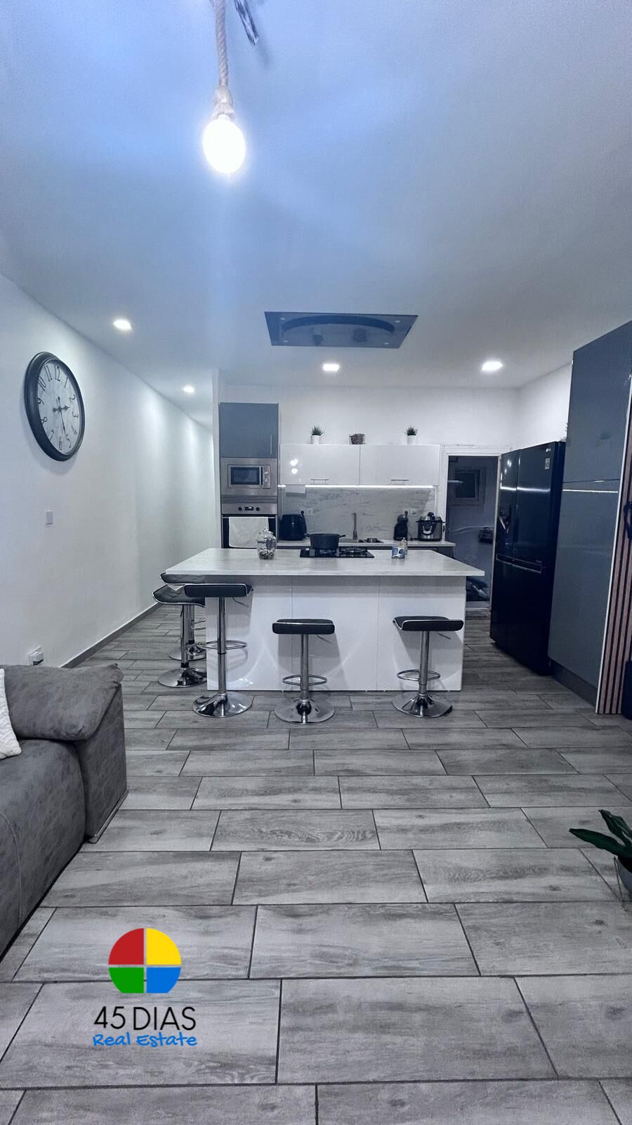 4-bedroom designer apartment with terrace and patio in Ripollet in Zona - 08291 Ripollet - 4 ...