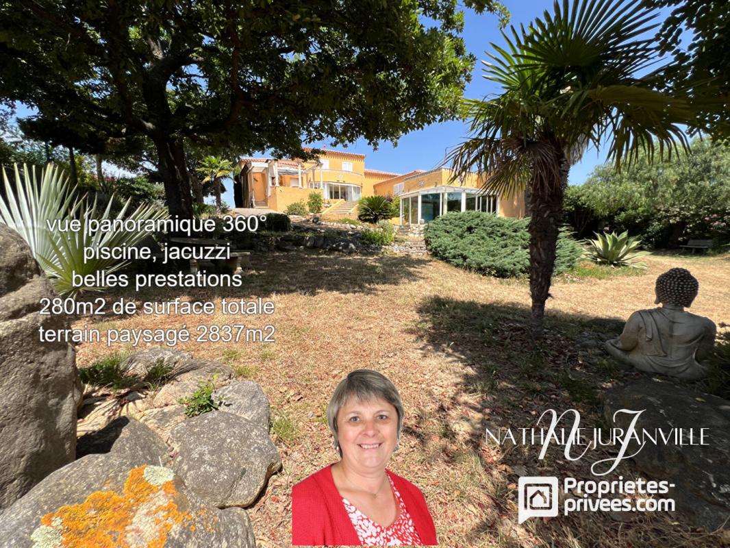 Prestigious residence with breathtaking views of the Albères and the ...