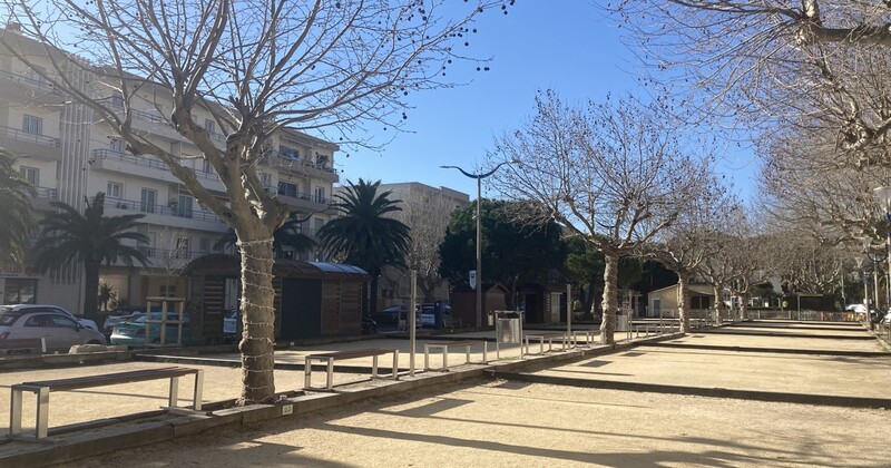 2 Immobili con vista lago in vendita - Rayol-Canadel-sur-Mer ...