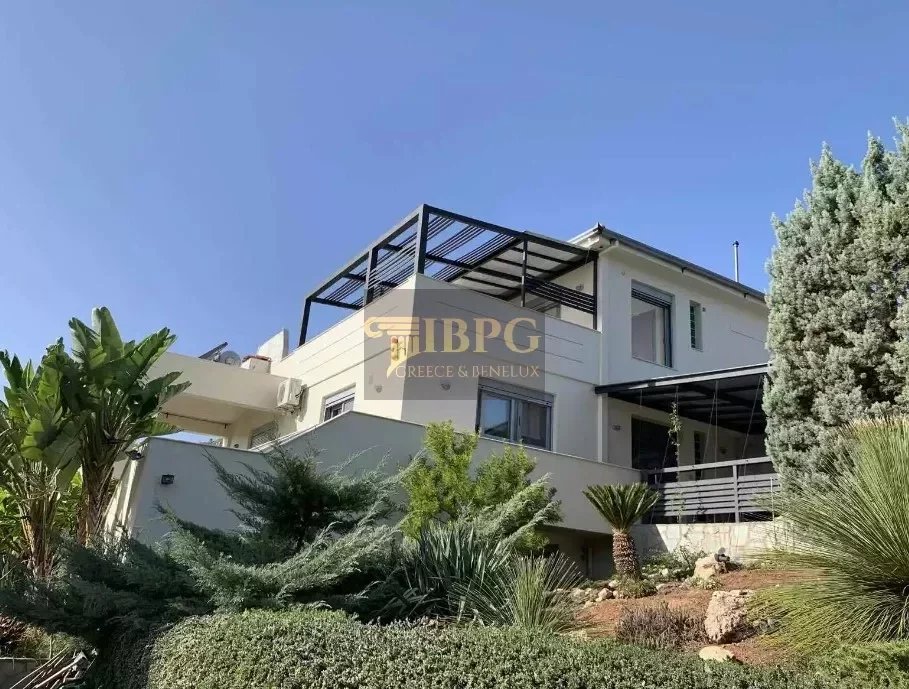 House 340sq.m. for sale, Loutraki - 20300 Loutraki - 6 beds house for sale - Properstar