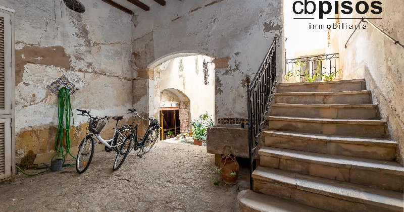 BÂTIMENT DU XVIe SIÈCLE DANS LA RÉGION DE MONTESIÓN - 07001 Palma de ...