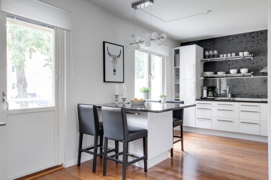 Uppsala - 1rok - 11 Monate - 8,970 SEK/Monat - Torkelsgatan 24C, 753 29 ...