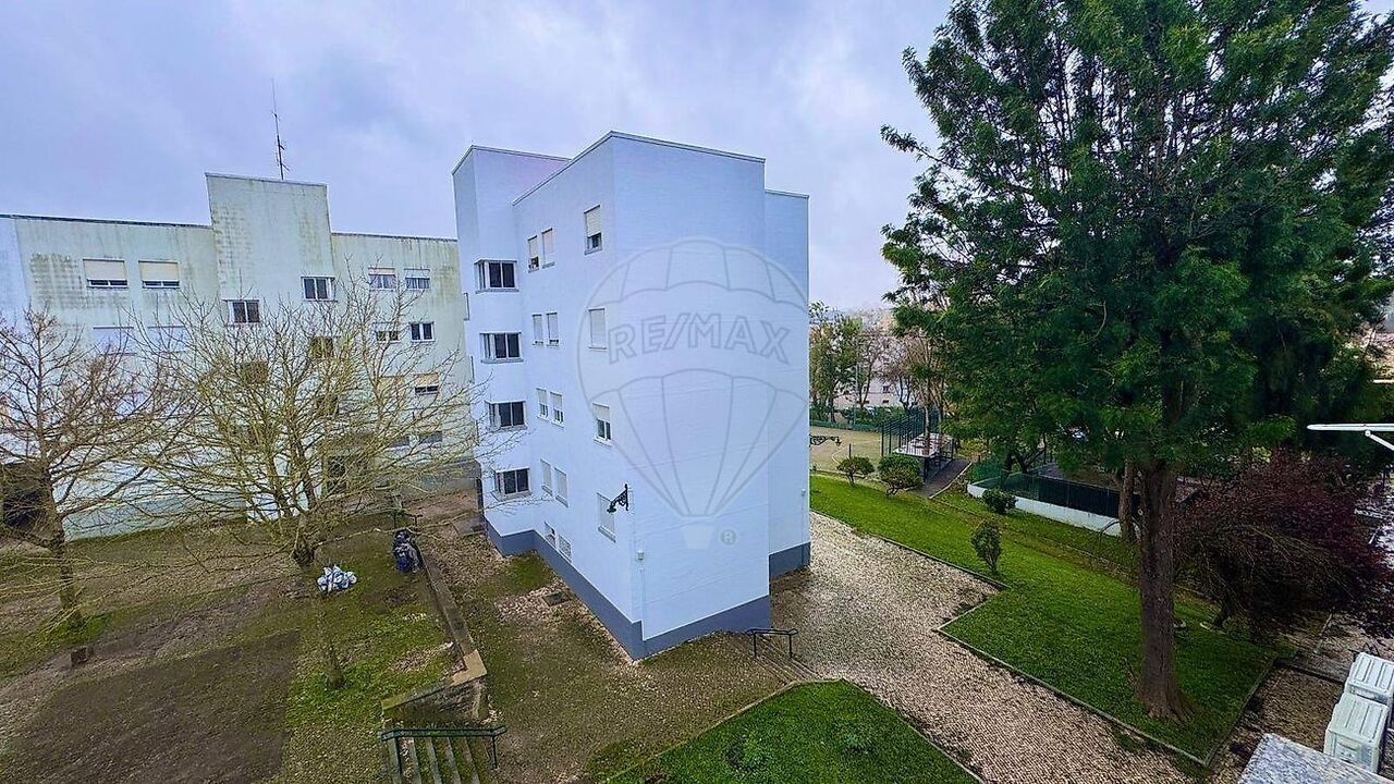 Lisboa, Lisboa, Carnide - 3 beds stan for sale - Properstar