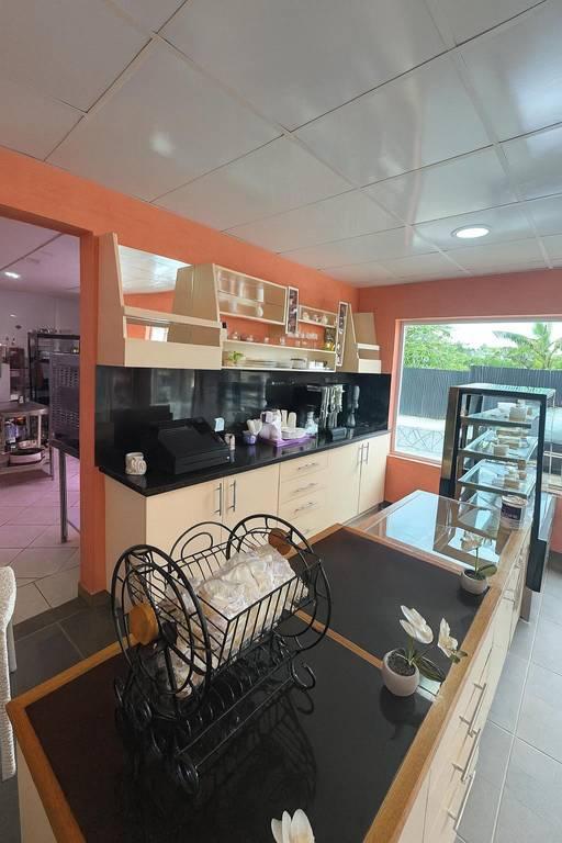 Cafeteria in transfer - La Ceiba , 32000 Samaná, Las Terrenas - Office ...