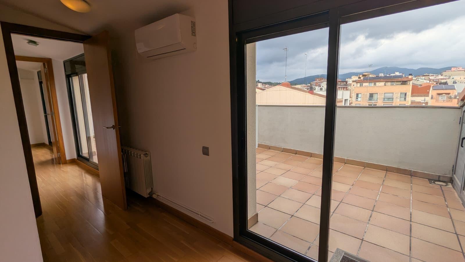 TERRASSA DE SOMNI - 08225 Terrassa - 2 domitorios dúplex en alquiler ...