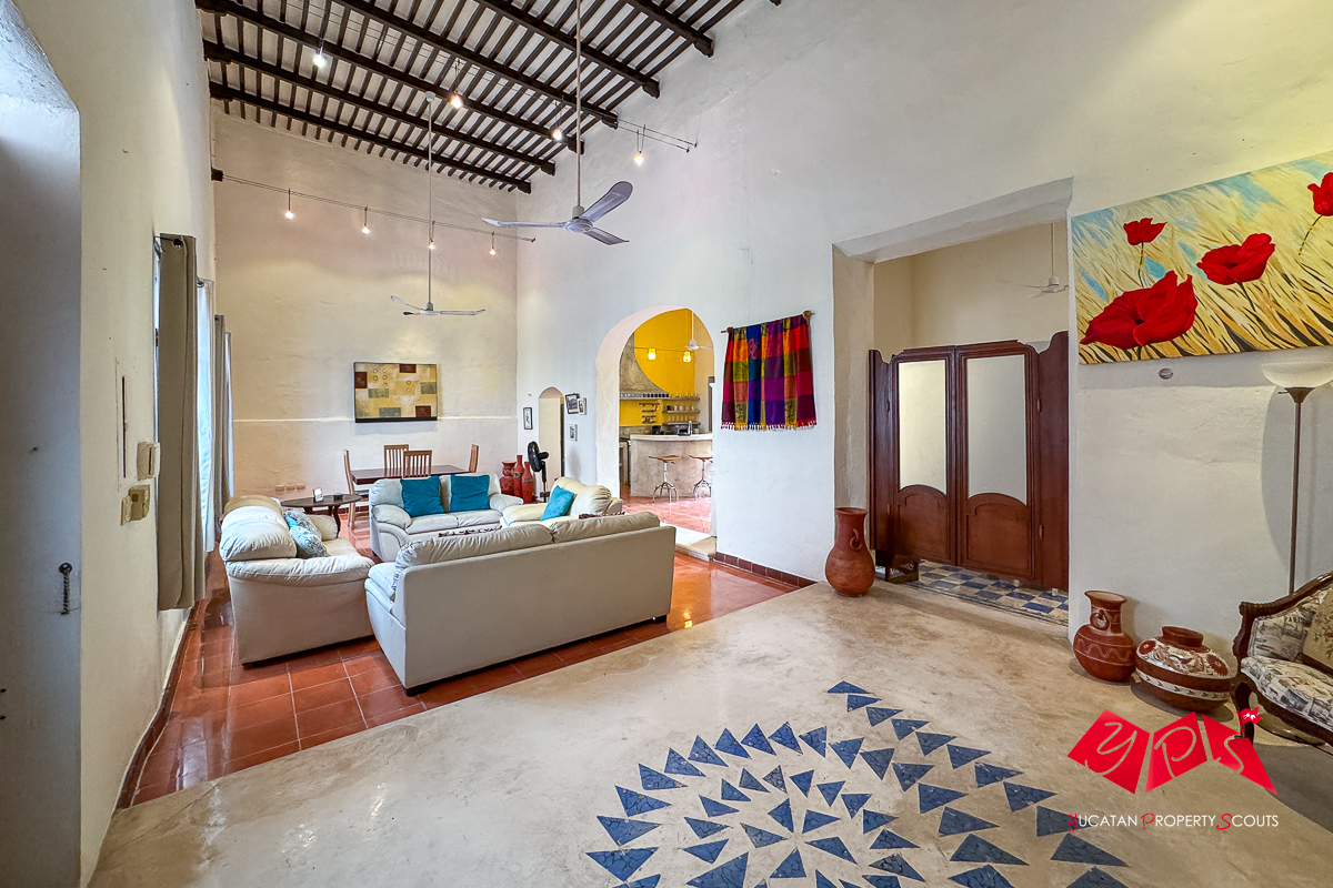 ELEGANT SANTIAGO COLONIAL STEPS FROM THE MÉRIDA ENGLISH LIBRARY FOR ...