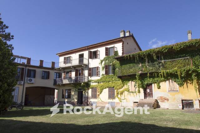 Via Bricco, 5, Calliano Calliano - 5 beds house for sale - Properstar