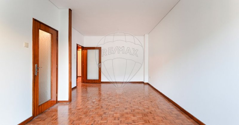 2 Apartamentos e casas para arrendar - 4300-101 Porto-Concelho ...