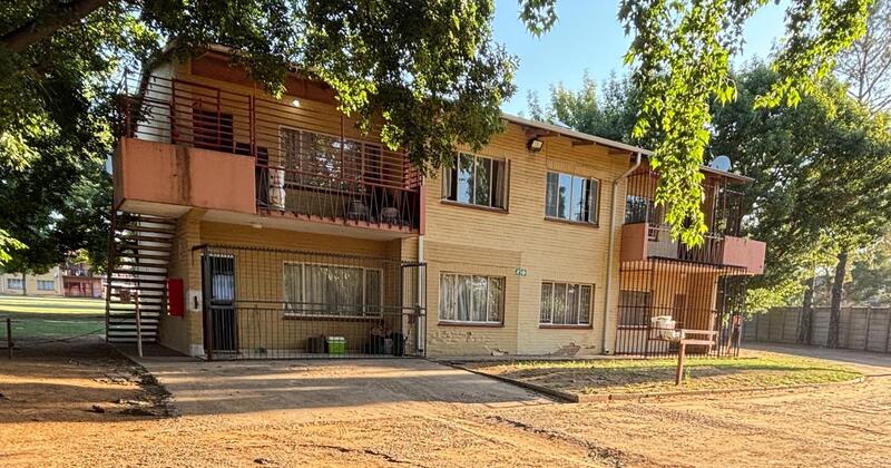 40 2+ bedrooms Houses for Sale in Free State | Properstar