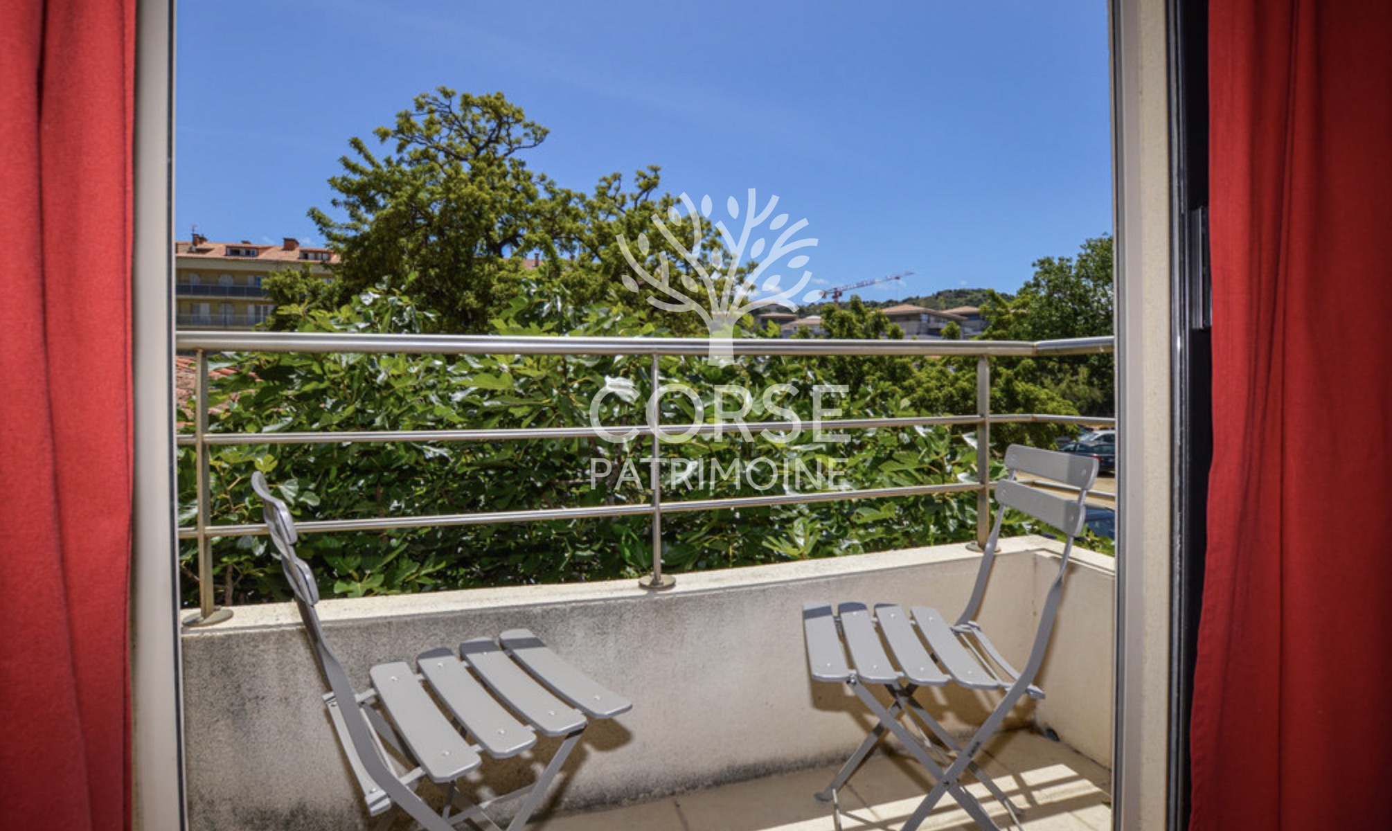 NICE STUDIO IN THE HEART OF PROPRIANO - 20110 CORSE-DU-SUD - 20110 ...