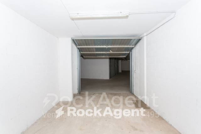 Via Mario Fasulo, 1, 00135 Roma - Garaža for sale - Properstar