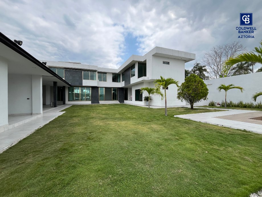 1 Apartment and House for Sale in Plátano y Cacao 2da. Secc. | Properstar