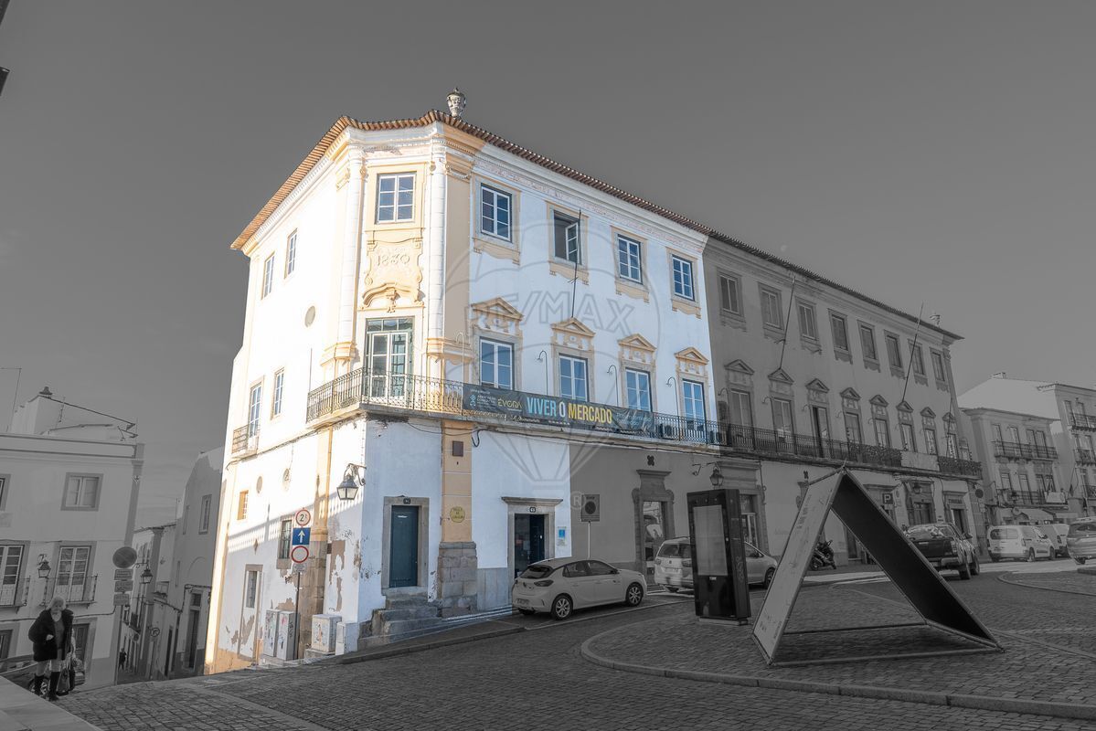 Building for sale in Évora - Évora, Évora, Évora - Building for sale - Properstar