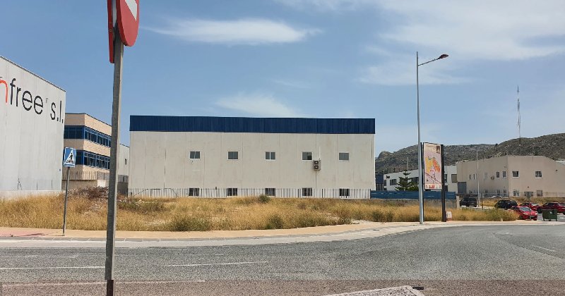 03600 Elda - Industrial / commercial plot for sale - Properstar