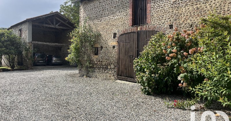 34 Appartements et maisons à vendre - Vic-en-Bigorre | Properstar