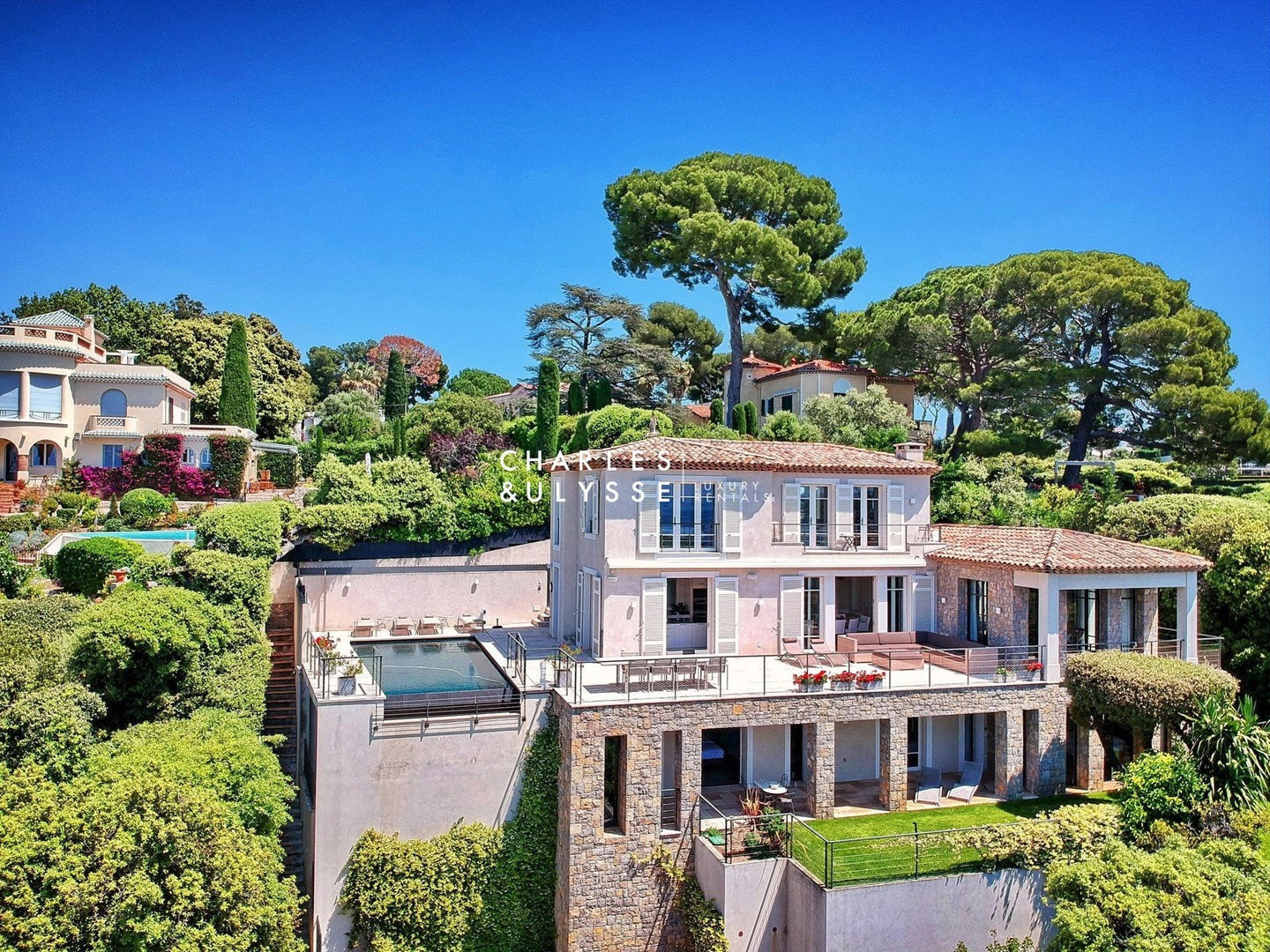 06600 Antibes - Maison 8 pièces à louer - Properstar FR