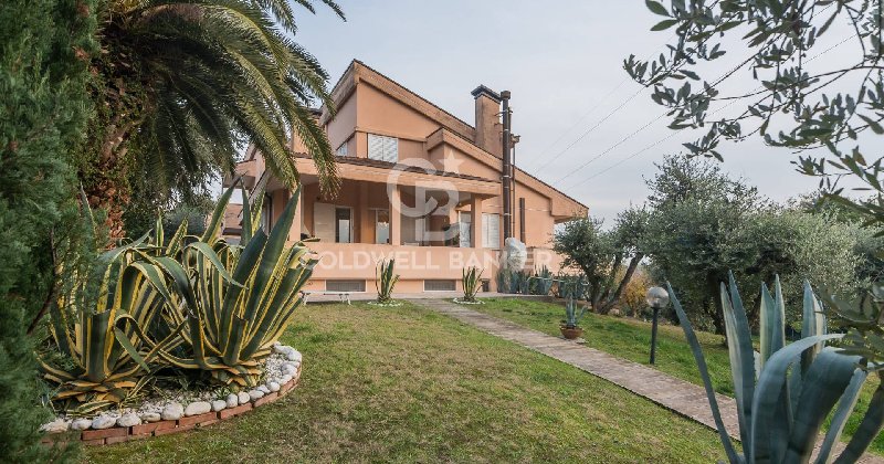 12 Apartments and Houses for Sale in Gradara | Properstar