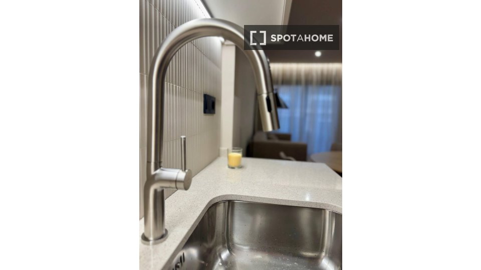 2-bedroom apartment for rent in Santa Coloma de Gramenet - 08922 ...