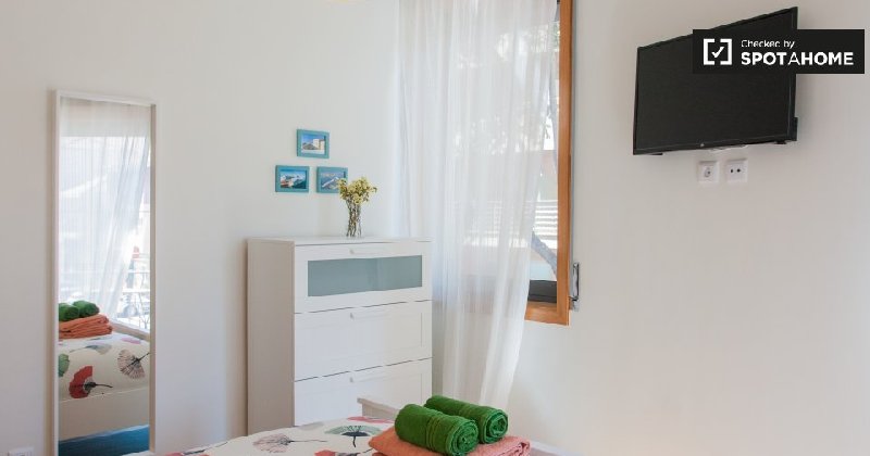 Lovely room for rent in 5-bedroom apartment in Matosinhos - 4450-081 ...